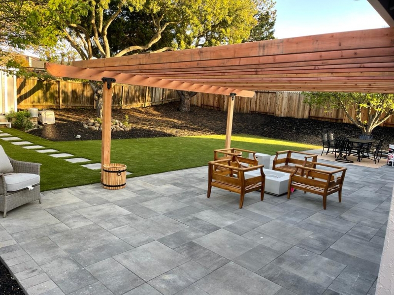 Pave the Way: Expert Tips & Trends in Paving | Smartscaping